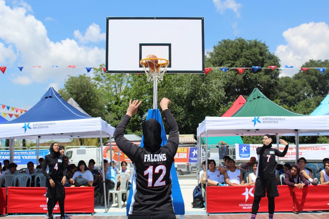 Landmark basketball ruling to allow female Muslim players to compete in ...