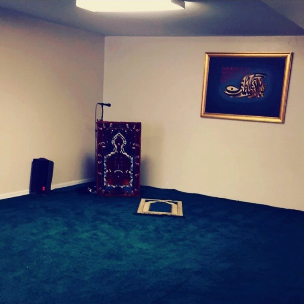 Mosque Hopping in Chicago - The Muslim Vibe