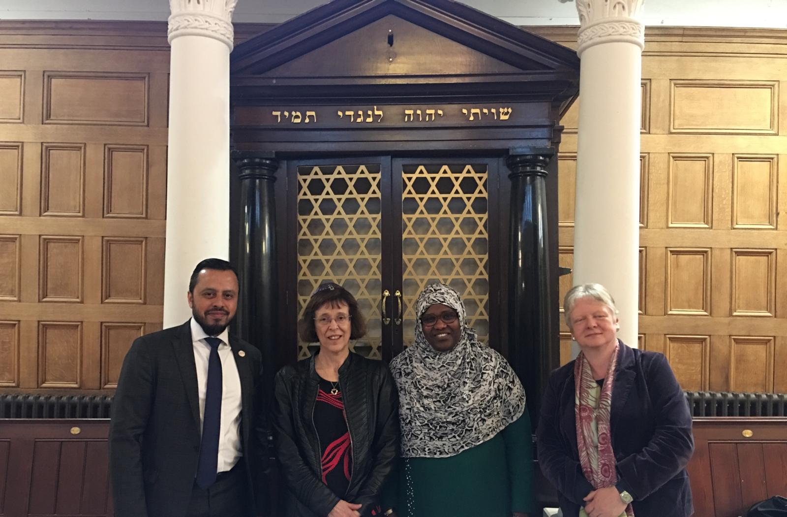 Muslim leaders visit churches, synagogues, and temples in a show of ...