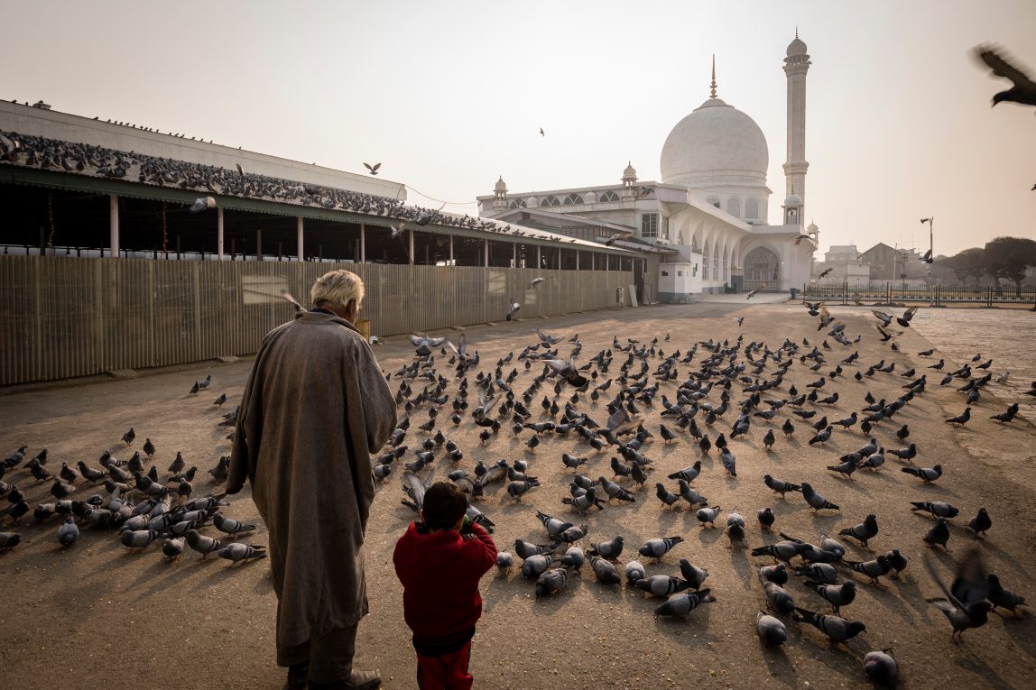 8 hadiths regarding The Mahdi - The Muslim Vibe
