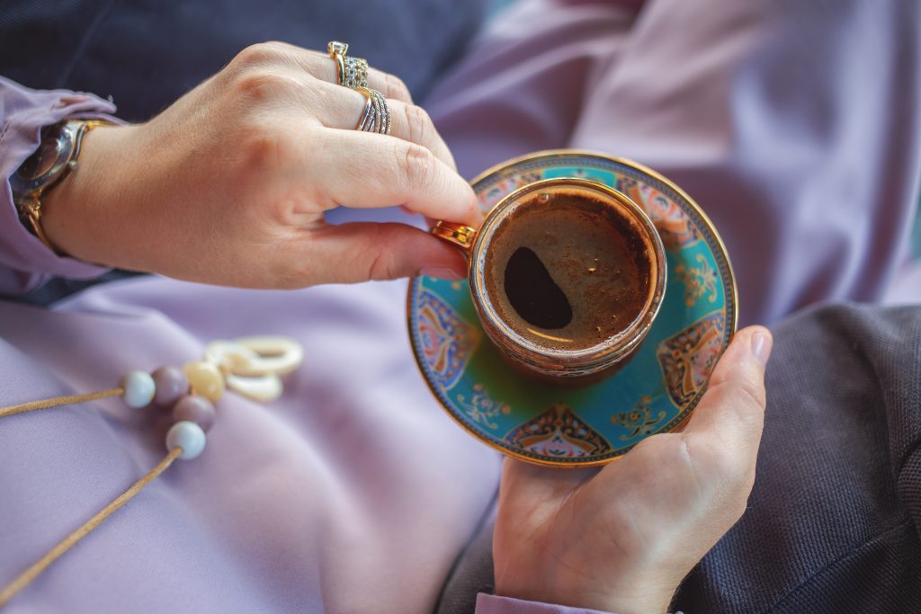 How to Regulate Interactions with Non-Mahrams in the West - The Muslim Vibe