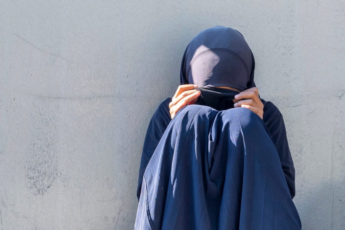 The Ultimate Breakdown of the 8 Hijab Types and Fabrics - The Muslim Vibe