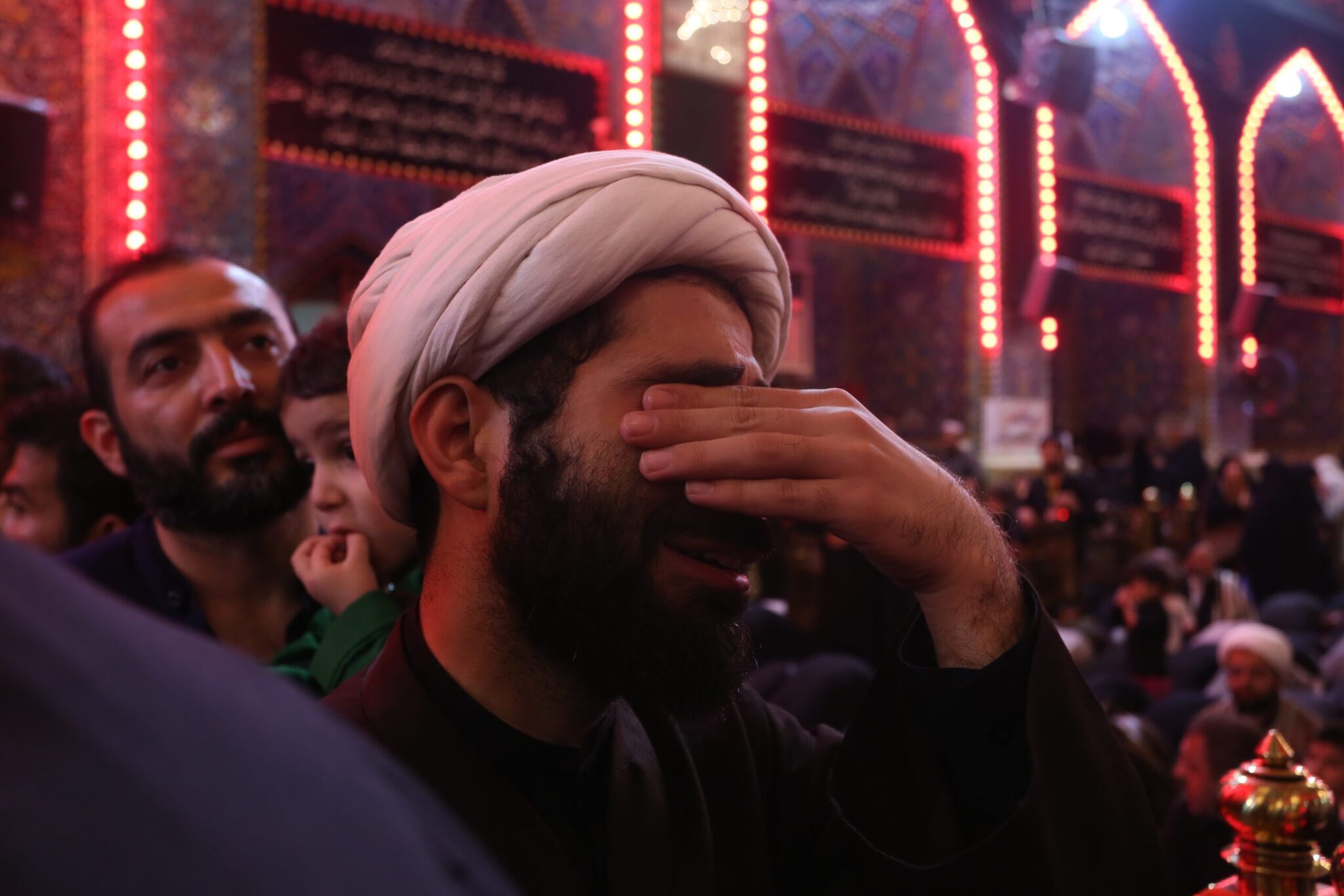 Weeping and Lamentation in Islamic Thought - The Muslim Vibe